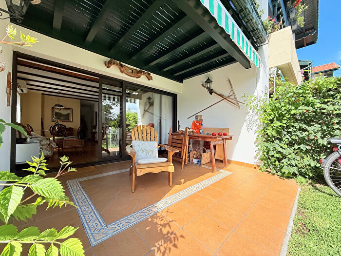 Hendaye, Plage, Sopite, Aguerria, Corniche - Appartement 3 pièces à vendre