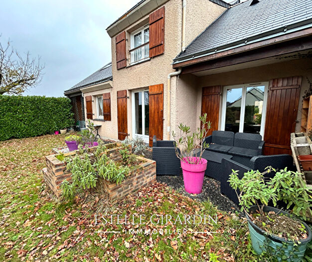 Maison à vendre - Carquefou, Centre-ville, Charbonneau, Châteaubriand, Bois Saint-Lys - 6 pièces - 4 chambres