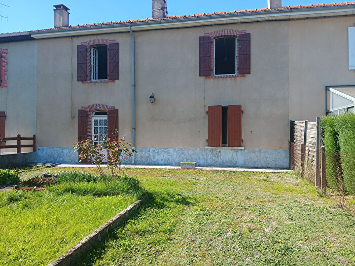 Maison à vendre - Genouillac - 5 pièces - 3 chambres