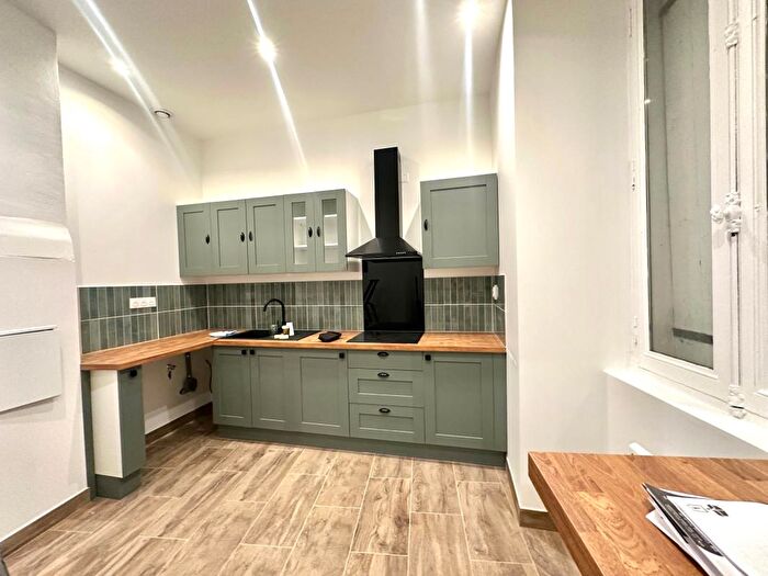 Maison à louer - Gironde-sur-Dropt - 4 pièces - 3 chambres