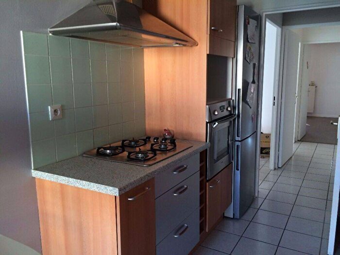 Appartement à louer - Charpennes-Tonkin, Villeurbanne - 4 pièces - 3 chambres