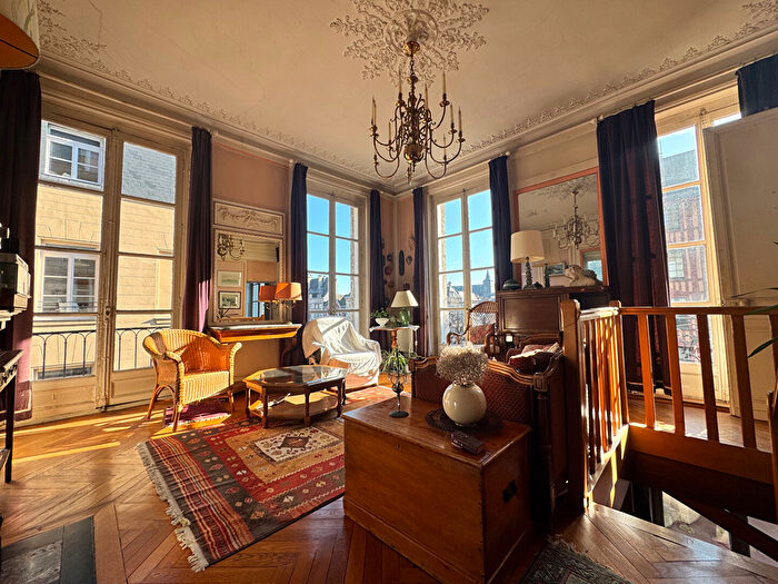 Appartement à vendre - Rouen, Vieux Marché, Cathédrale - 8 pièces - 4 chambres
