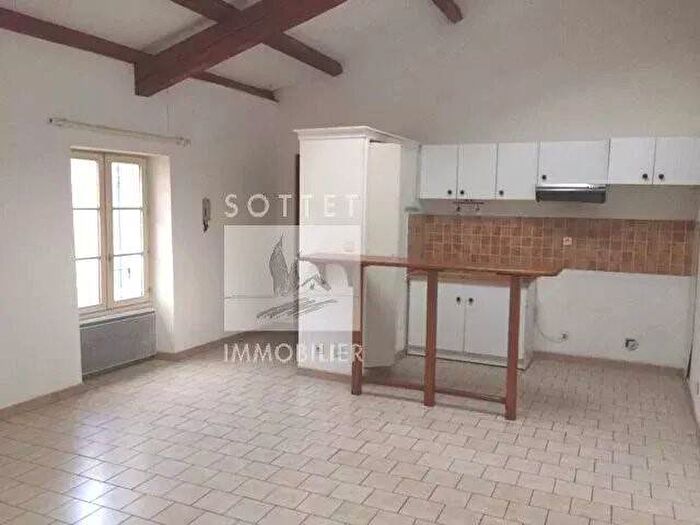 Appartement à louer - Gres de Tousilles, Bollène - 3 pièces - 2 chambres