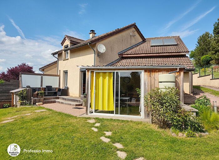 Maison à vendre - Saint-Igny-de-Roche - 4 pièces - 3 chambres