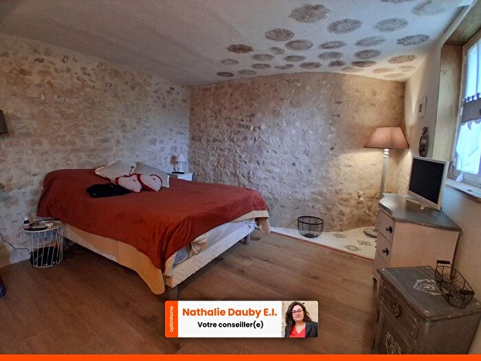 Maison à vendre - Saint-Marcel - 6 pièces - 4 chambres