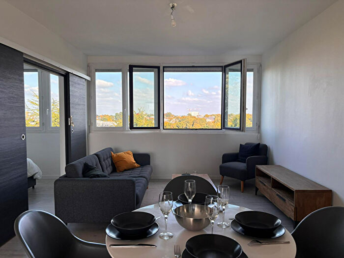 Appartement à louer - Nantes, Longchamp, Rond-Point de Rennes, Perverie, Américains - 4 pièces - 3 chambres