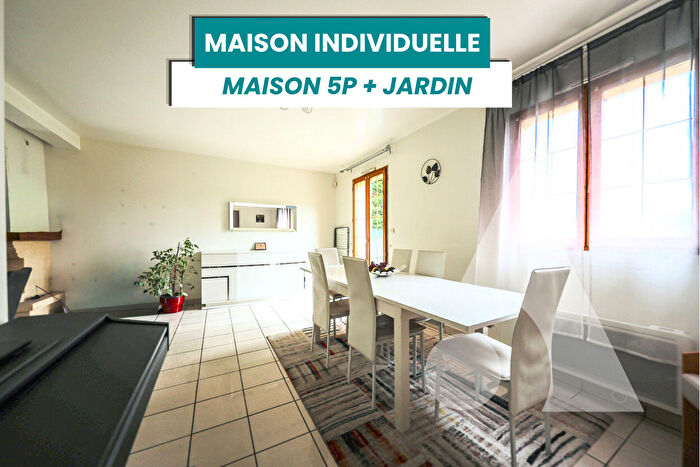 Maison 5 pièces à vendre à Évry, Grand Bourg