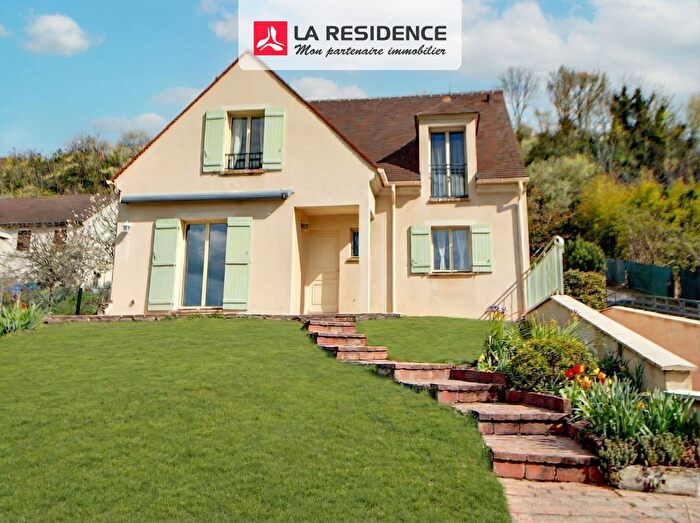 Maison à vendre - Vaux-sur-Seine - 6 pièces - 4 chambres