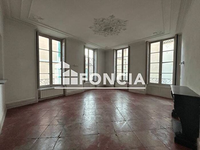 Appartement à louer - Arènes, Nîmes - 3 pièces - 2 chambres