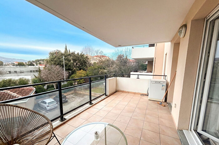 Appartement à vendre - Marseille e , La Croix Rouge - 2 pièces - 1 chambre