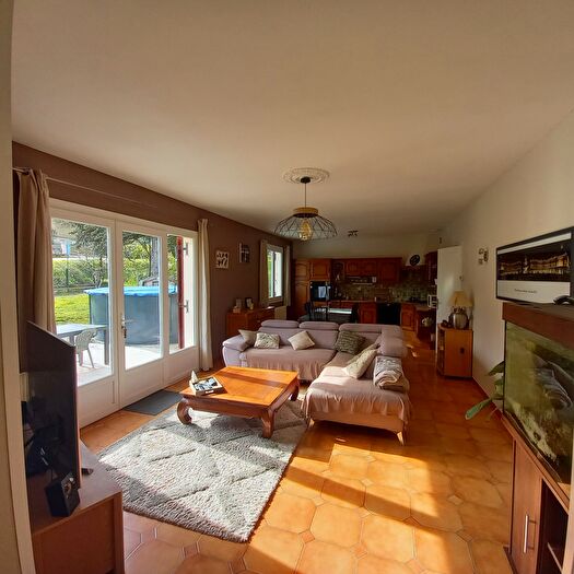 Maison à vendre - Langoiran - 6 pièces - 3 chambres