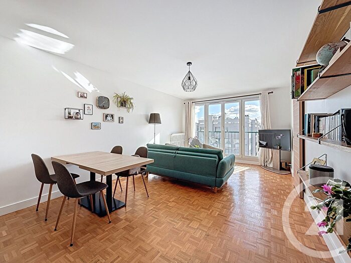 Appartement à vendre - Colombes, Henri Martin Estienne dOrves - 3 pièces - 2 chambres