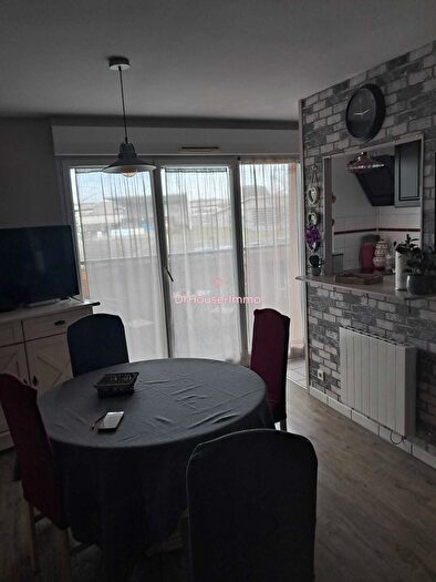 Appartement à vendre - Allonnes - 4 pièces - 2 chambres