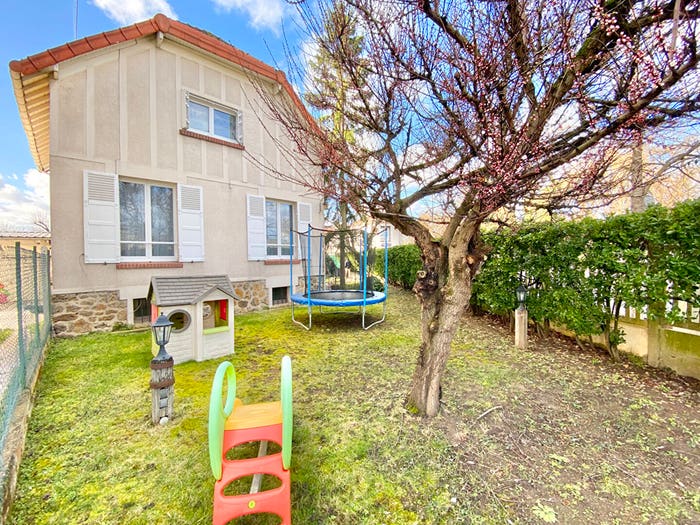 Sartrouville, Les Richebourgs : Maison 6 pièces à vendre