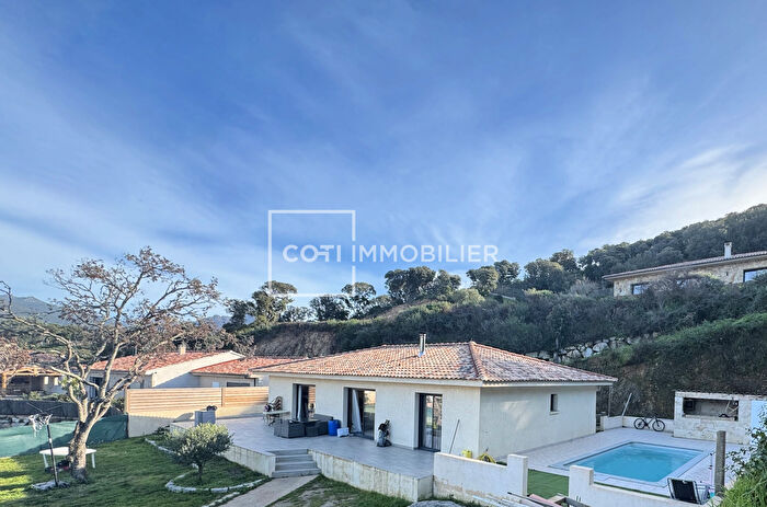 Maison à vendre - Viggianello - 4 pièces - 3 chambres