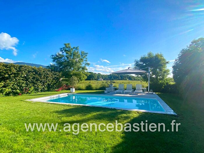 Maison 4 pièces à louer à Nord Ouest, Divonne-les-Bains