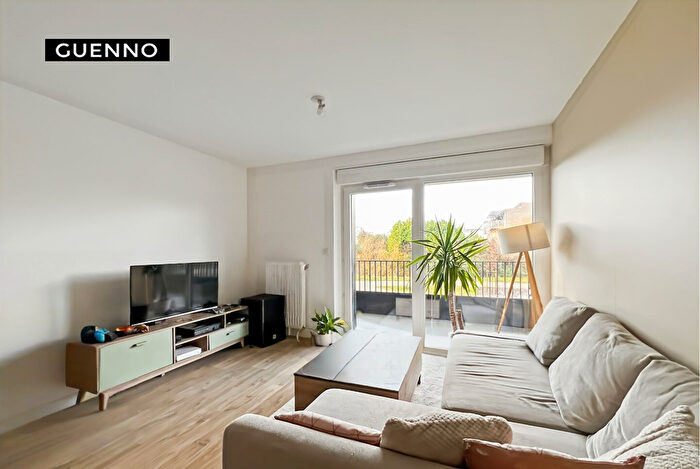 Appartement à vendre - Vezin-le-Coquet - 3 pièces - 2 chambres