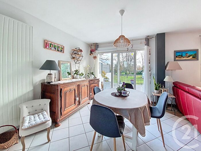 Maison à vendre - Mirecourt - 5 pièces - 3 chambres