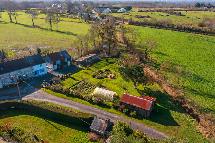 Maison à vendre - Quilly - 6 pièces - 4 chambres