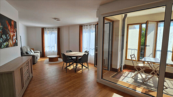 Brunoy, Centre-ville : Appartement 3 pièces à louer
