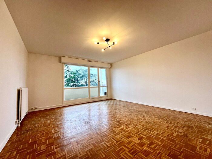 Appartement à louer - Tête de Girafe-Les Landes, Chatou - 5 pièces - 4 chambres