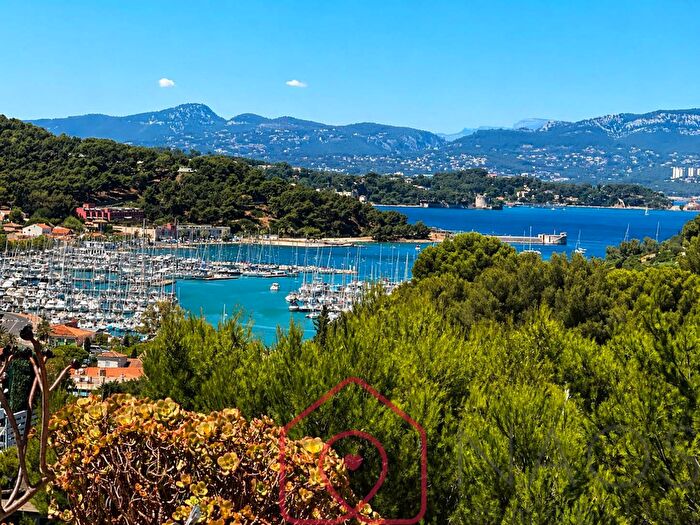 Appartement 3 pièces à Saint-Mandrier-sur-Mer, à vendre