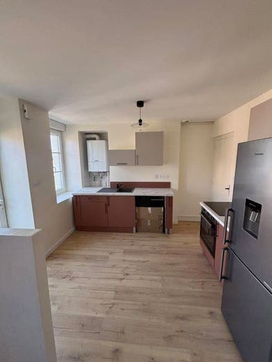 Maison 3 pièces à louer à Centre Ville, Montceau-les-Mines