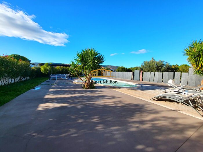 Maison à vendre - Vic-la-Gardiole - 4 pièces - 3 chambres