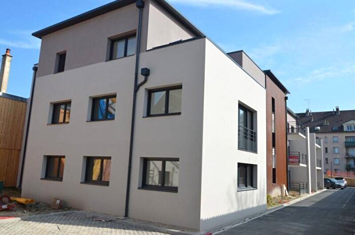 Appartement à louer - Cathédrale, Troyes - 1 pièce