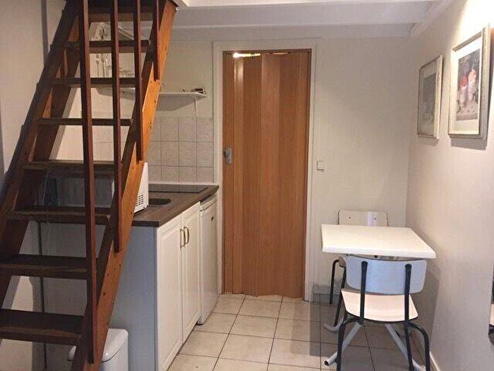 Appartement à louer - Odéon, Paris ème arrondissement - 1 pièce