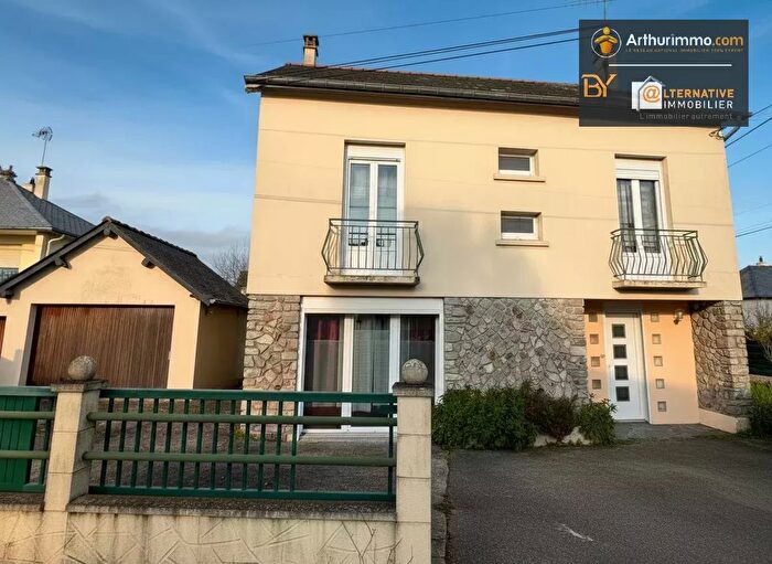 Maison à vendre - La Guerche-de-Bretagne - 5 pièces - 4 chambres