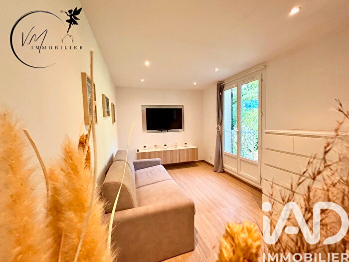 Appartement à louer - Carqueiranne - 1 pièce