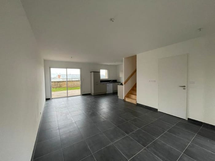 Brest, Europe - Maison 4 pièces à louer