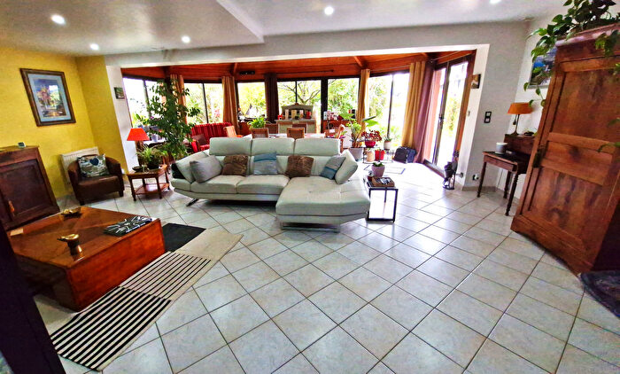 Maison à vendre - Ploufragan - 6 pièces - 4 chambres