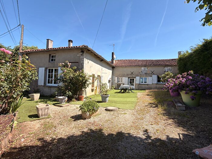 Taizé-Aizie : Maison 5 pièces à vendre