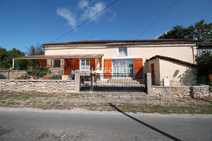 Maison à vendre - Condat-sur-Trincou - 4 pièces - 3 chambres