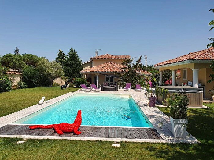 Maison 5 pièces à louer à Grand-Large, Meyzieu