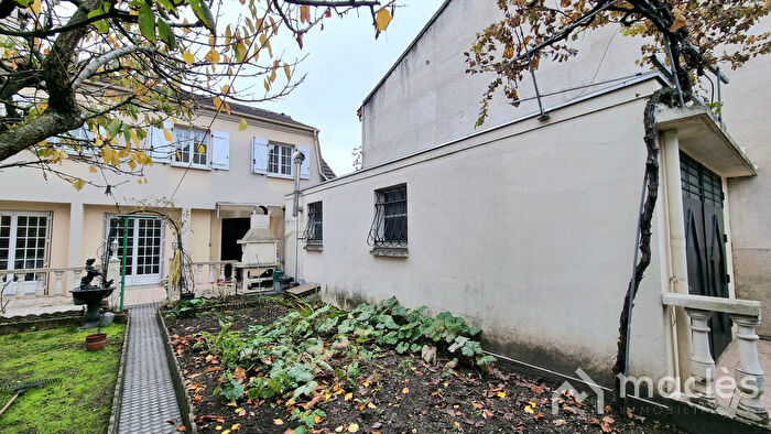 Maison à vendre - Aubervilliers, Robespierre, Cochennec, Péri - 6 pièces - 5 chambres