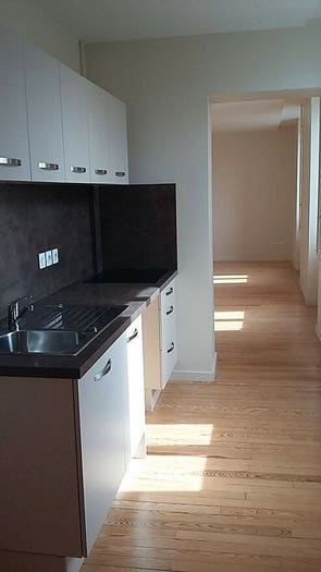 Centre, Issoire - Appartement 2 pièces à louer