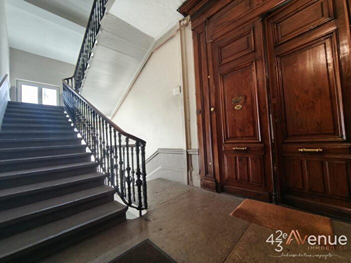 Appartement à vendre - Saint-Étienne, Jacquard, Préfecture - 5 pièces - 4 chambres