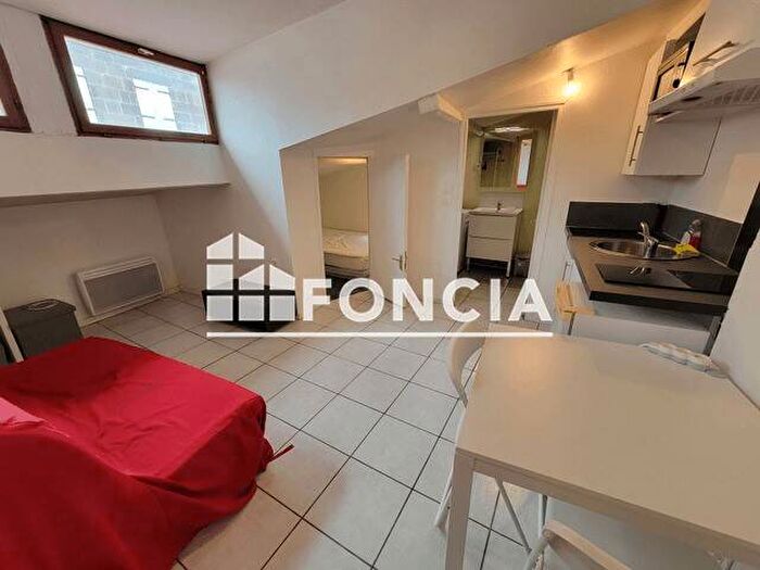 Appartement à louer - Ballainvilliers, Clermont-Ferrand - 1 pièce