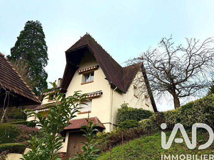 Maison à vendre - Saint-Ouen-du-Tilleul - 7 pièces - 4 chambres