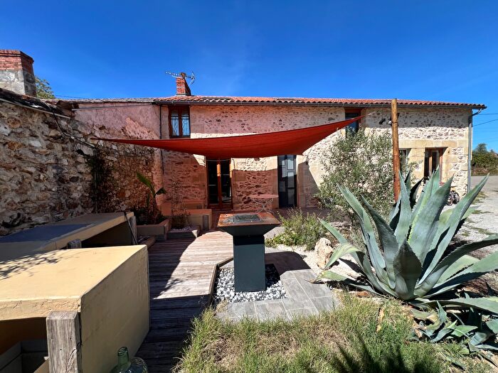 Maison 9 pièces à vendre à Archigny