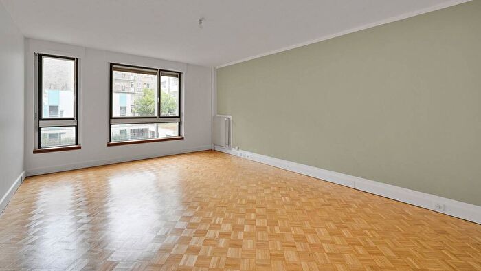 Appartement 3 pièces à louer à Cambronne-Garibaldi, Paris 15ème arrondissement