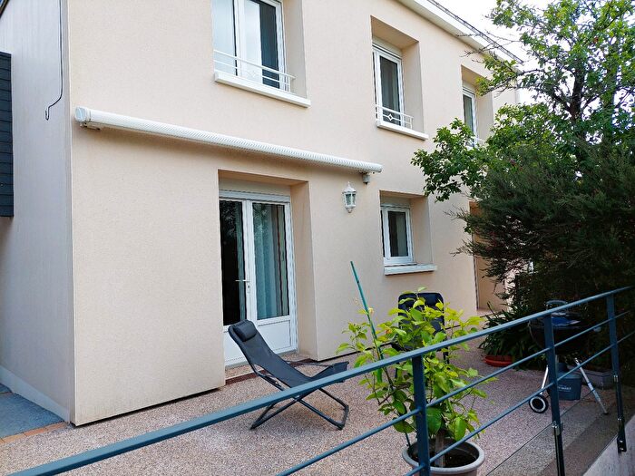 Maison 5 pièces à Vannes, Ouest, à vendre