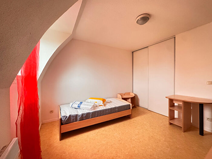 Appartement à louer - Orléans, La Croix Saint-Marceau, La Mouillère, Pré Pinson - 1 pièce