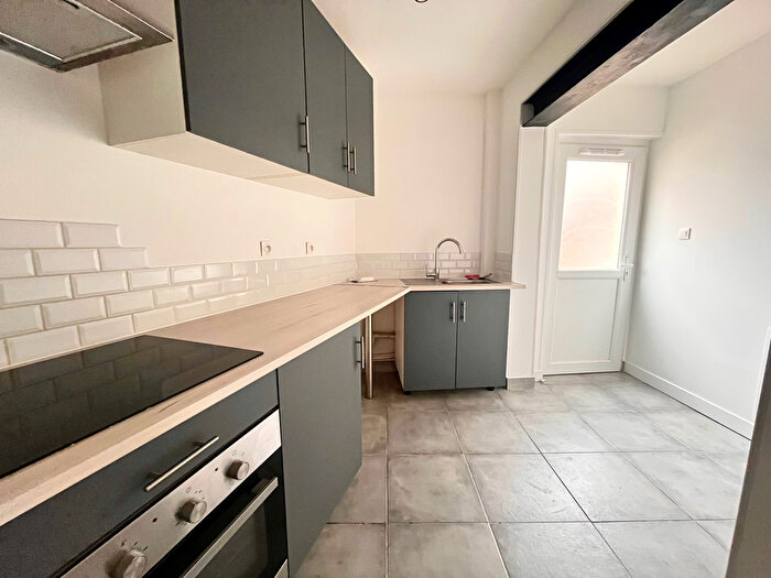 Appartement à louer - Tours, Giraudeau - 2 pièces - 1 chambre