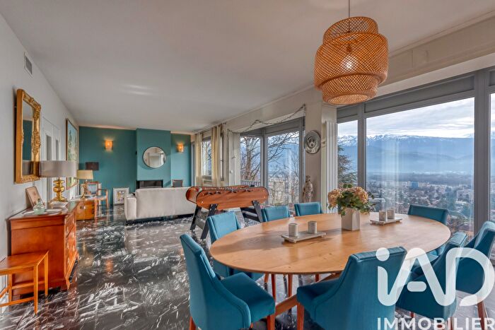 Maison à vendre - Corenc - 8 pièces - 5 chambres