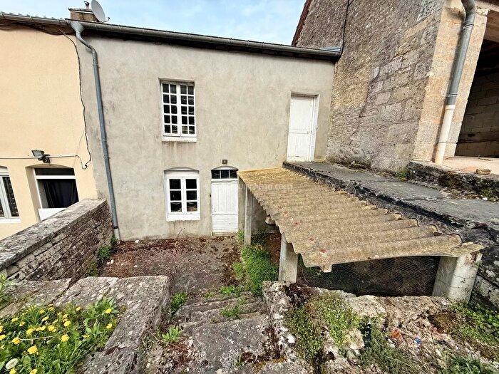 Maison 4 pièces à Bourmont, à vendre