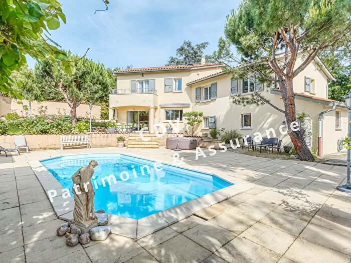 Charbonnières-les-Bains : Maison 7 pièces à vendre